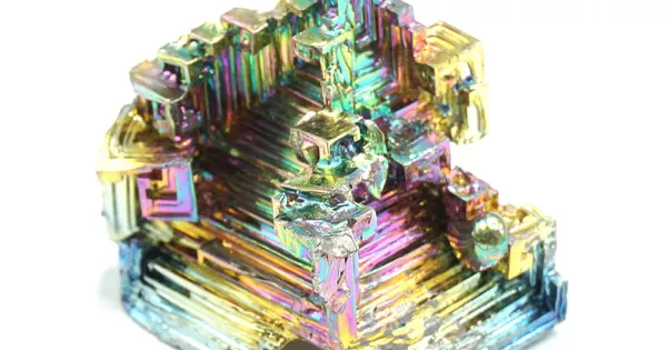 Bismut - Universul Cristalelor