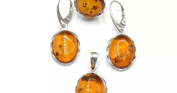 Set chihlimbar - Universul Cristalelor