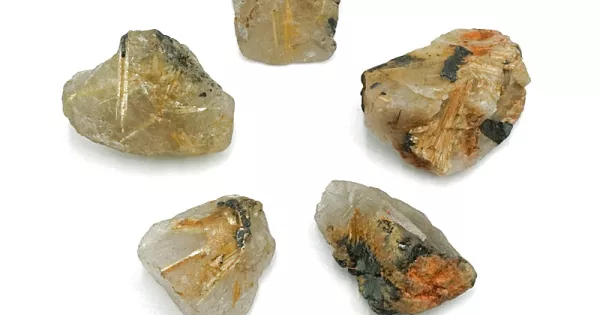 Cuart rutilat - Universul Cristalelor