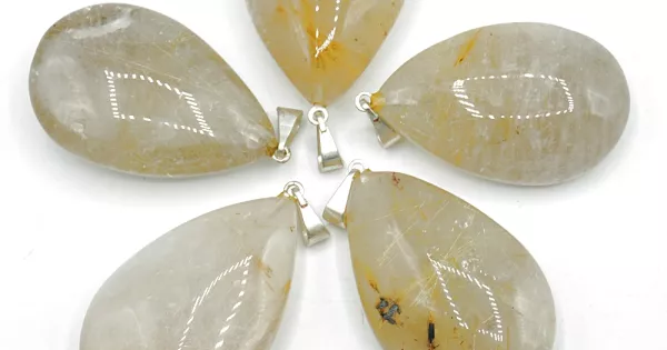 Pandantiv cuart rutilat lacrima - Universul Cristalelor