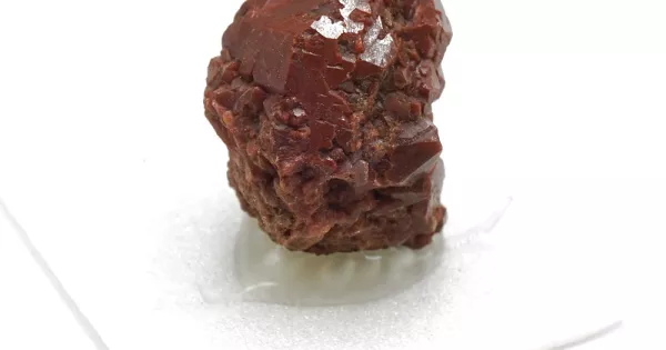 Cuart rosu - Universul Cristalelor