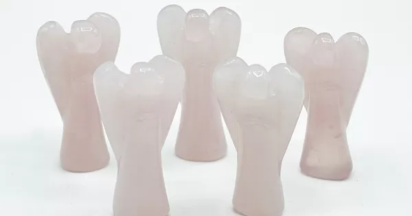 Inger cuart roz - Universul Cristalelor