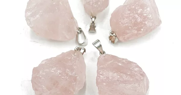 Pandantiv cuart roz - Universul Cristalelor