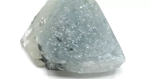 Datolit - Universul Cristalelor