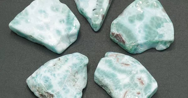 Larimar - Universul Cristalelor