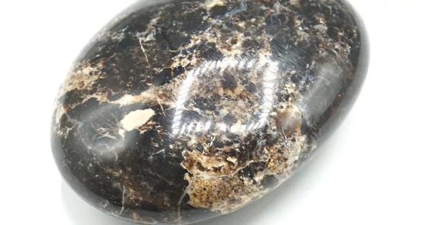 Opal negru (cappuccino) polisat - Universul Cristalelor