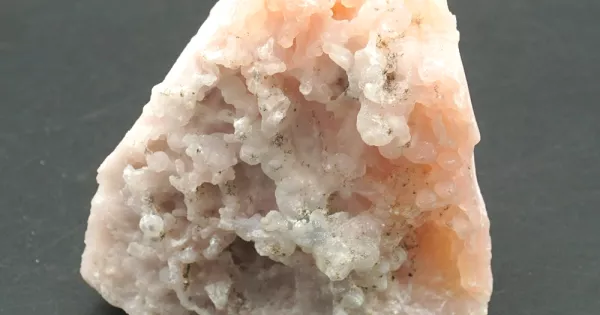 Opal roz - Universul Cristalelor