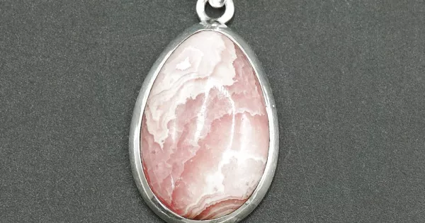 Pandantiv rodocrozit - Universul Cristalelor