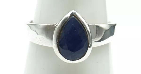 Inel safir - Universul Cristalelor