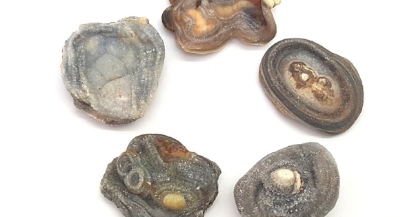 Calcedonie - Universul Cristalelor