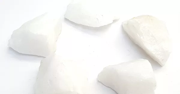 Cuart alb laptos - Universul Cristalelor