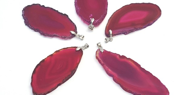 Pandantiv agat roz felie - Universul Cristalelor