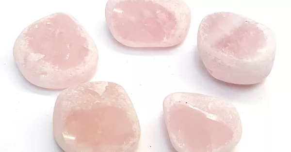 Cuart roz piatra clarvazatorului - Universul Cristalelor