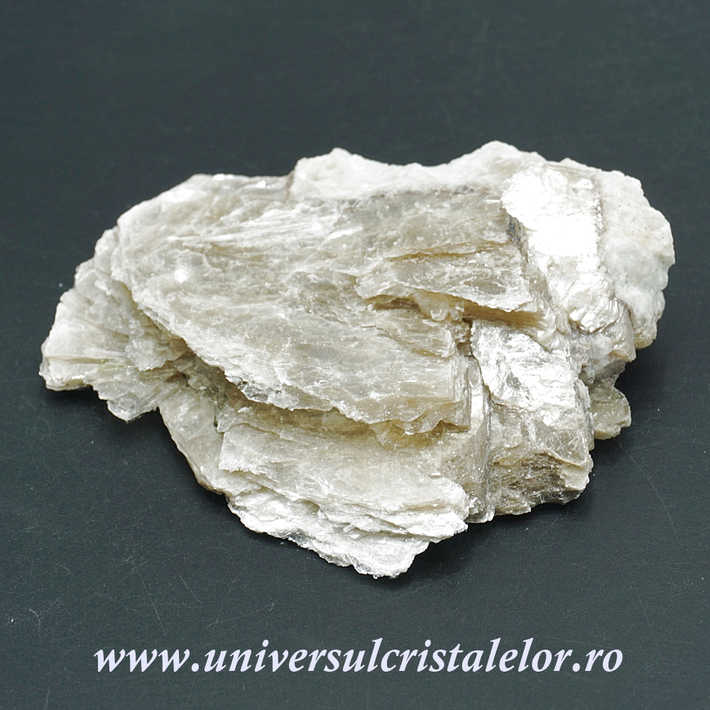 Mica - Universul Cristalelor